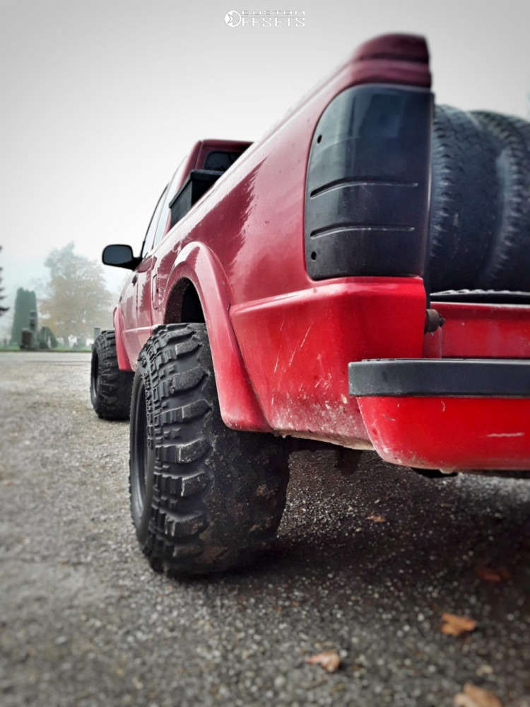 2005 Ford Ranger with 15x14 -81 Bart Wheels Super Trucker and 31/13 ...