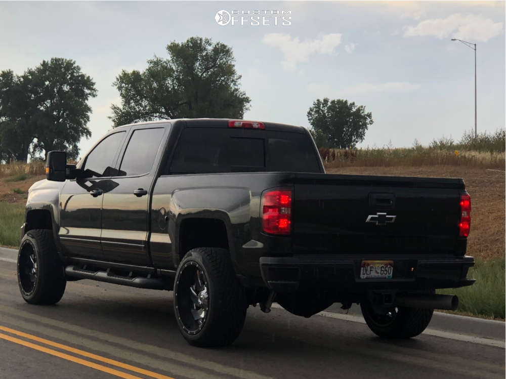 2018 Chevrolet Silverado 2500 HD with 22x12 -44 Fuel Cleaver D240 and ...