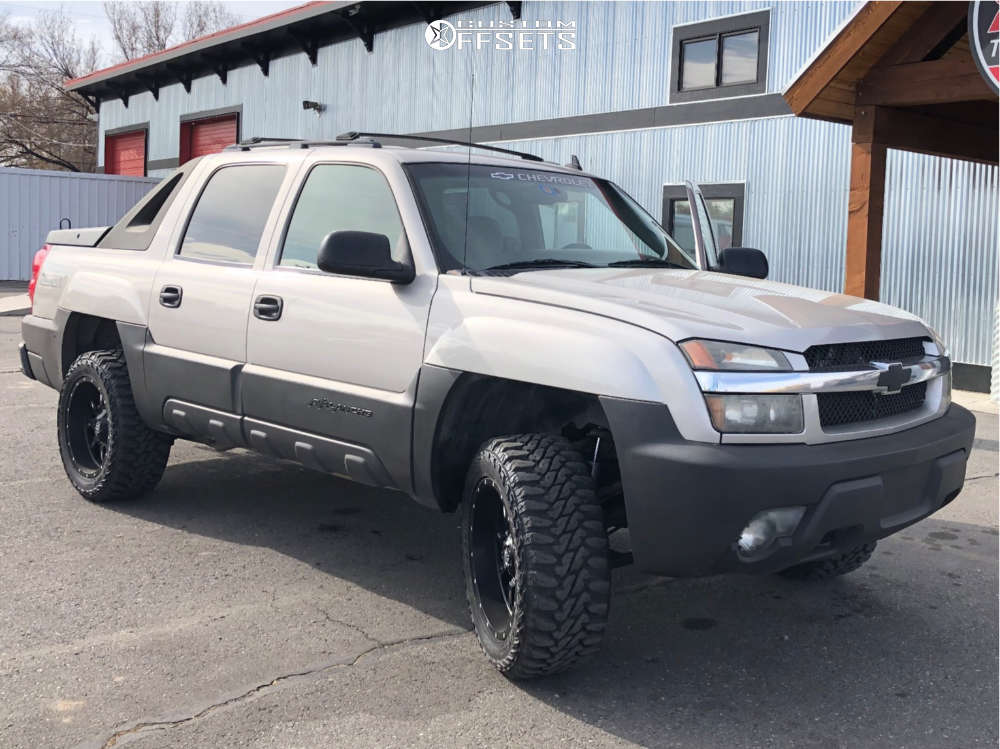 2006 Chevrolet Avalanche 1500 with 20x10 -12 Fuel Krank and 33/12.5R20 ...