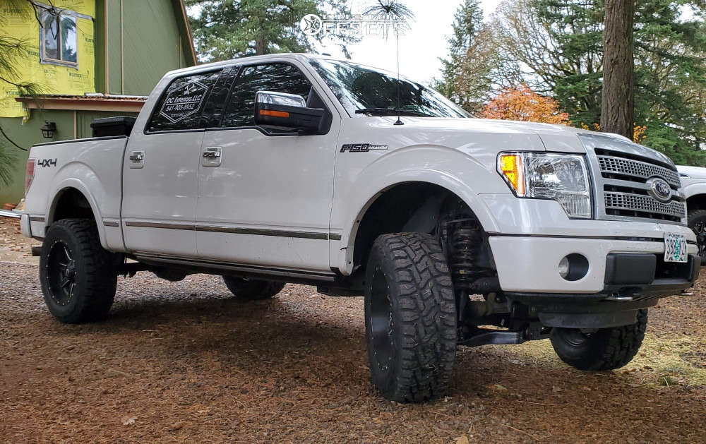 2012 Ford F-150 with 22x10 -24 Fuel Maverick and 35/12.5R22 Toyo Tires ...