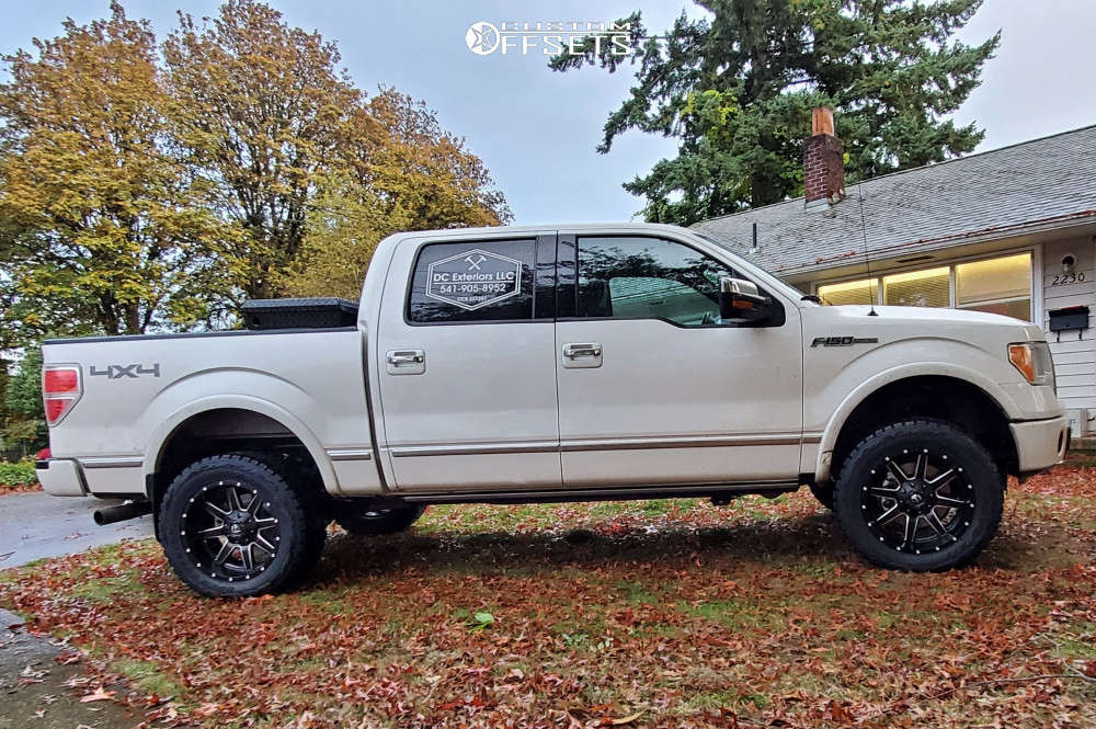 2012 Ford F-150 with 22x10 -24 Fuel Maverick and 35/12.5R22 Toyo Tires ...