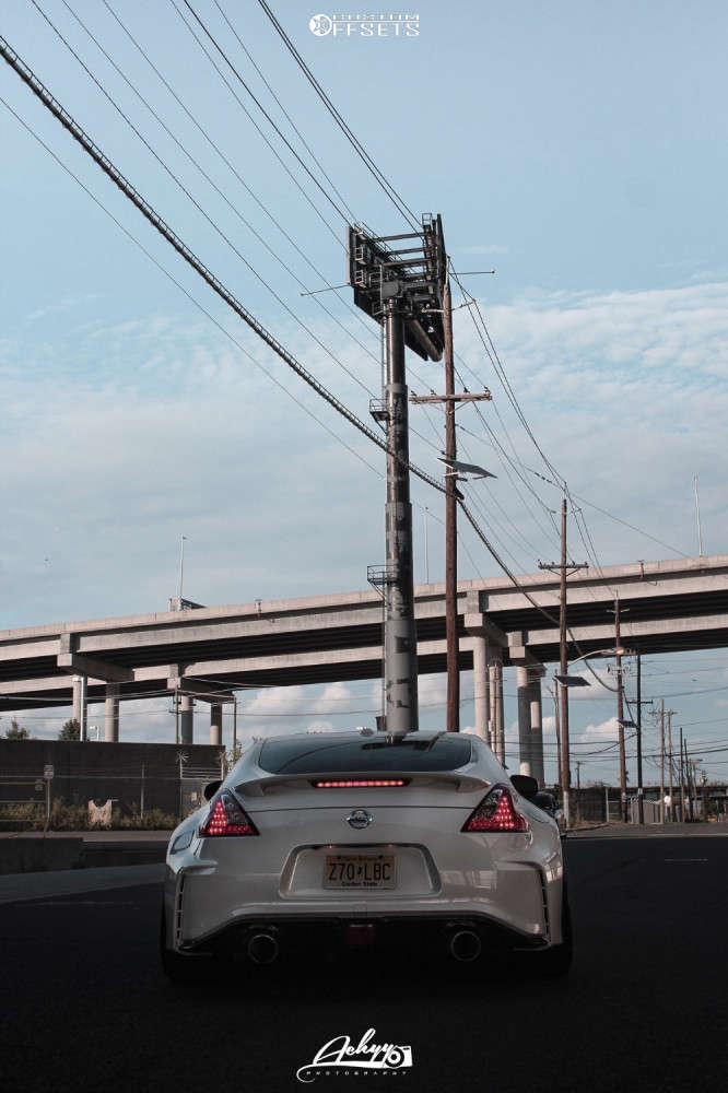 2014 Nissan 370Z with 19x10.5 22 ESR Sr07 and 245/30R19 Federal 595 Rs ...