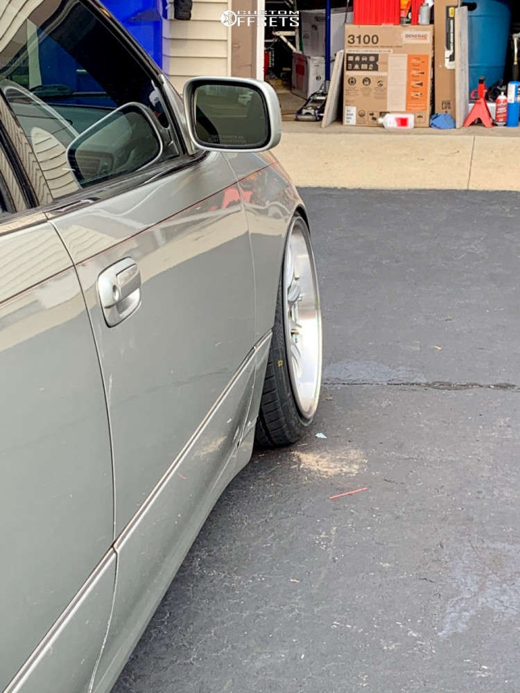 2001 Lexus GS300 with 18x9.5 15 Aodhan Ds07 and 215/40R18 Nankang NS-25 ...