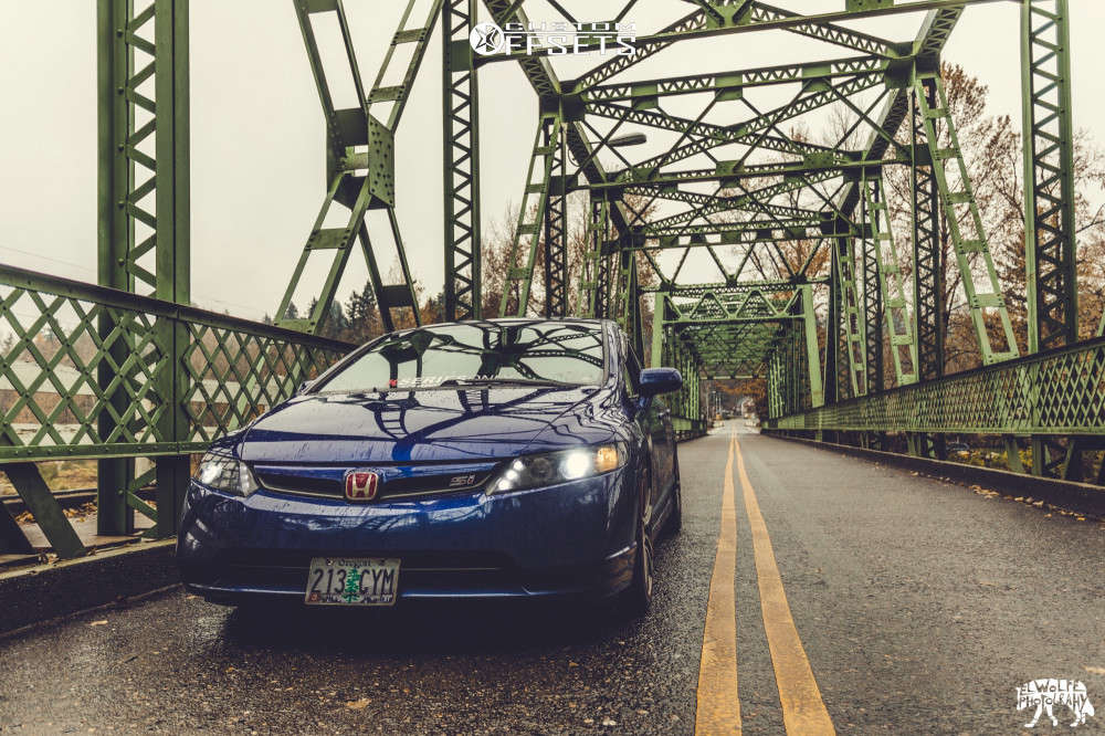 2007 Honda Civic with 18x9.5 35 Monte Titano MT9 Cibriano and 215/45R18 ...