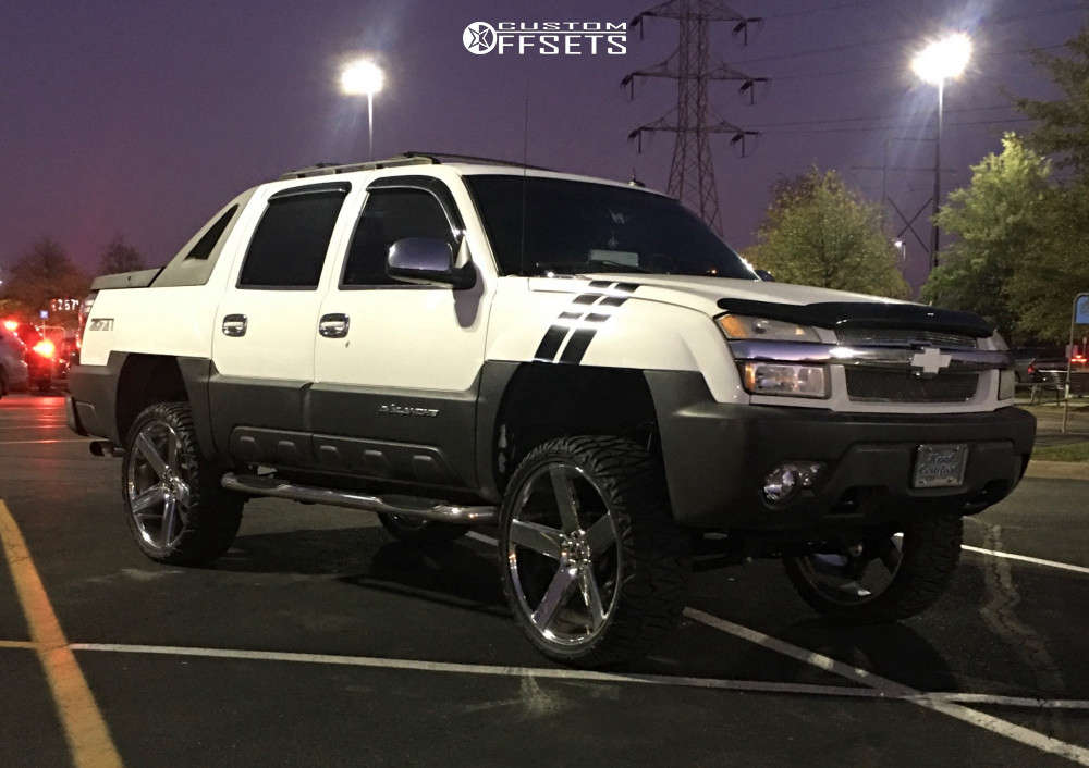 2003 Chevrolet Avalanche 1500 with 26x10 31 DUB Baller and 35/13.5R26 ...