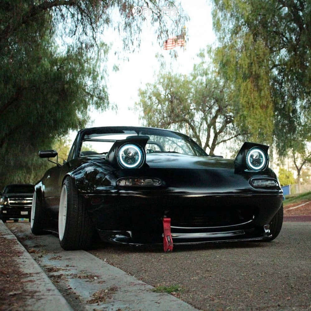 1990 Mazda Miata with 15x8 MST Time Attack and 195/50R15 Black Lion ...