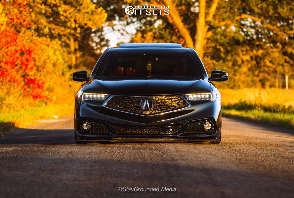 2018 Acura TLX with 20x9 35 Niche Gamma and 245/30R20 Lexani Lx-twenty ...