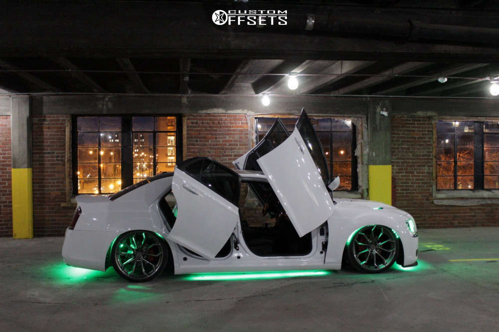 2012 Chrysler 300 with 22x9 20 American Racing AR932 and 265/30R22 ...