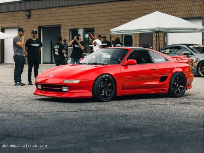 1991 Toyota MR2 with 17x7.5 40 Volk Te37 and 215/40R17 Federal 595 Rs ...