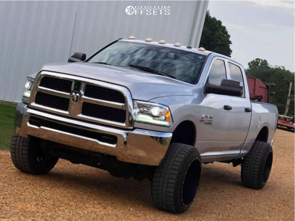 2014 Dodge Ram 2500 with 22x14 -76 Dropstars 652bm and 33/12.5R22 ...