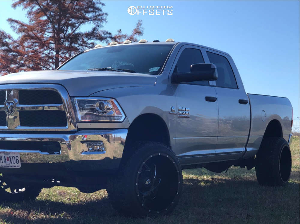 2014 Dodge Ram 2500 with 22x14 -76 Dropstars 652bm and 33/12.5R22 ...