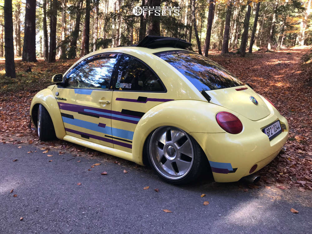 2000 Volkswagen Beetle with 19x8.5 35 MAE Crown Jewel and 215/35R19 ...