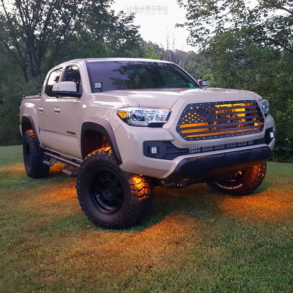 2017 Toyota Tacoma with 16x8 Method Mr701 and 285/75R16 Cooper ...