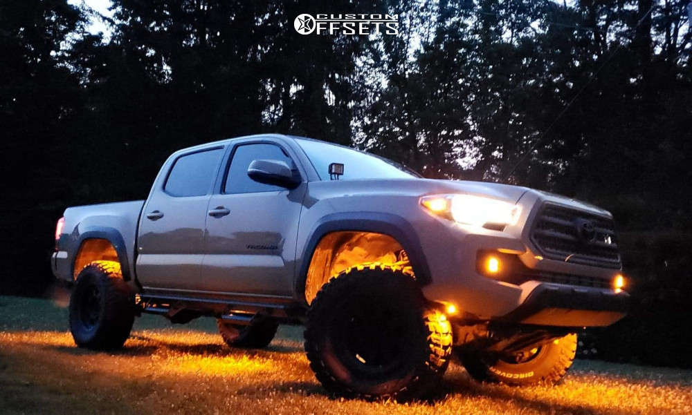 2017 Toyota Tacoma with 16x8 Method Mr701 and 285/75R16 Cooper ...