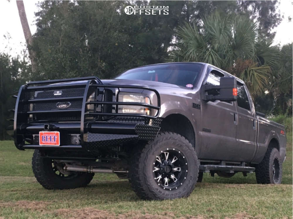 2004 Ford F-250 Super Duty with 18x10 -24 Fuel Throttle and 35/12.5R18 ...