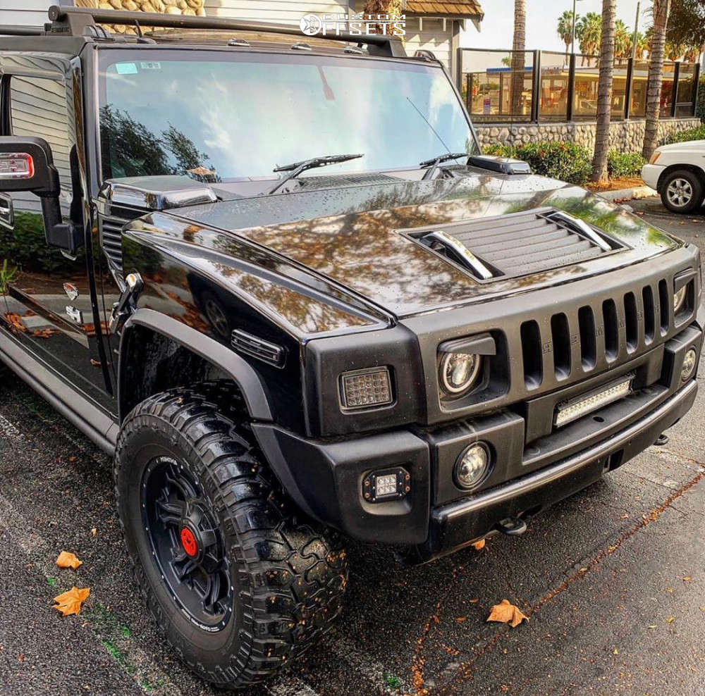 2006 HUMMER H2 with 20x9 -12 Anthem Off-Road Aviator and 37/12.5R20 ...