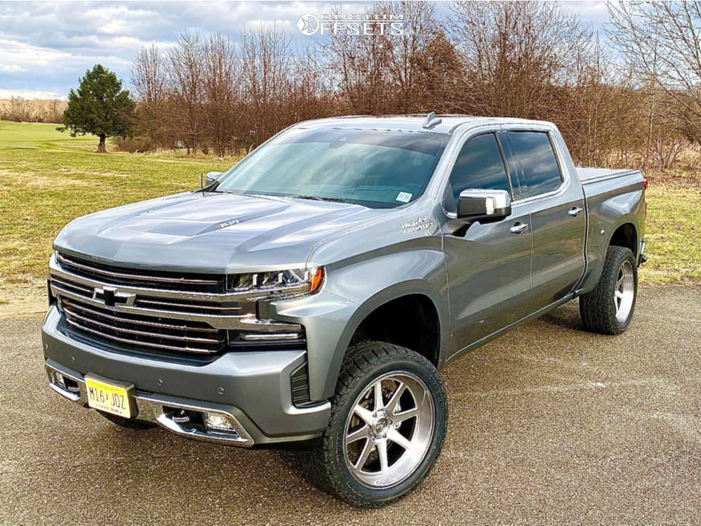 2019 Chevrolet Silverado 1500 with 22x10 -18 XD Xd844 and 33/12.5R22 ...