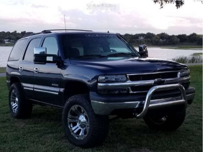 2002 Chevrolet Tahoe with 20x9 0 XD Monster and 35/12.5R20 Nitto Trail ...