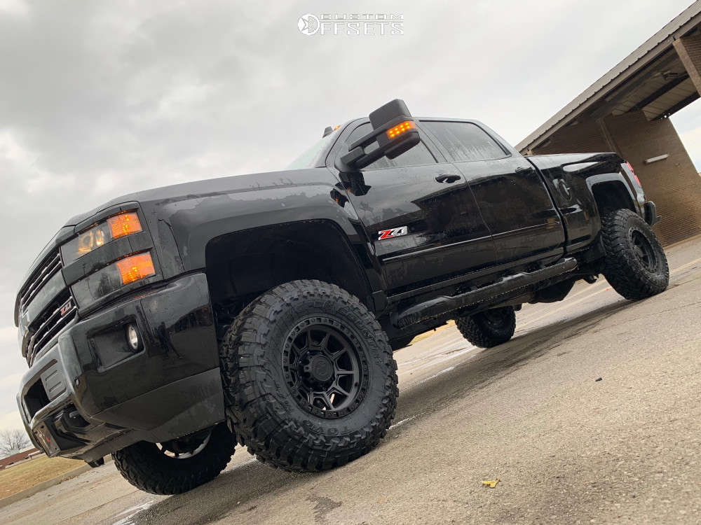 2018 Chevrolet Silverado 2500 HD with 17x9 -12 American Racing ATX ...
