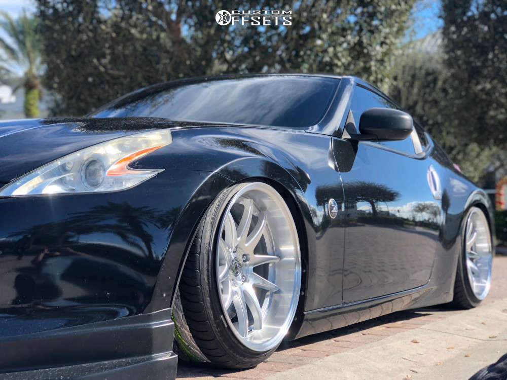 2009 Nissan 370Z with 19x11 15 Aodhan DS02 and 235/35R19 Federal SS595 ...
