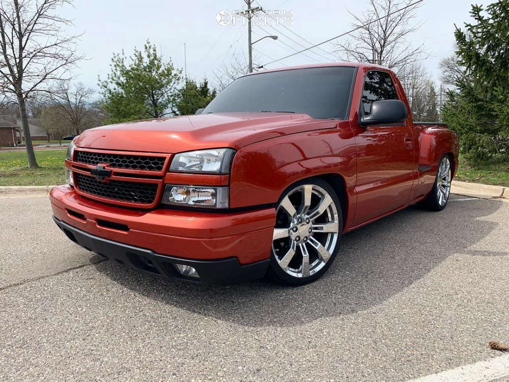 2006 Chevrolet Silverado 1500 with 22x9 31 OE Performance 144 and 265 ...