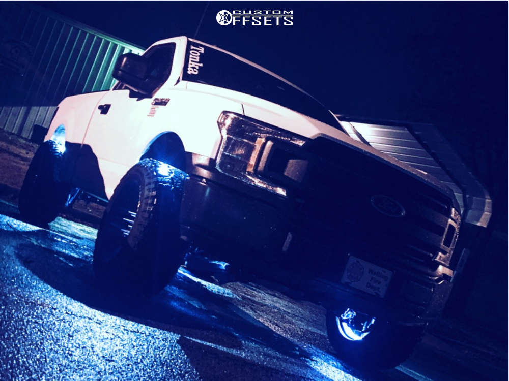 2018 Ford F-150 with 20x12 -43 Fuel Flow and 285/55R20 Radar Renegade R ...