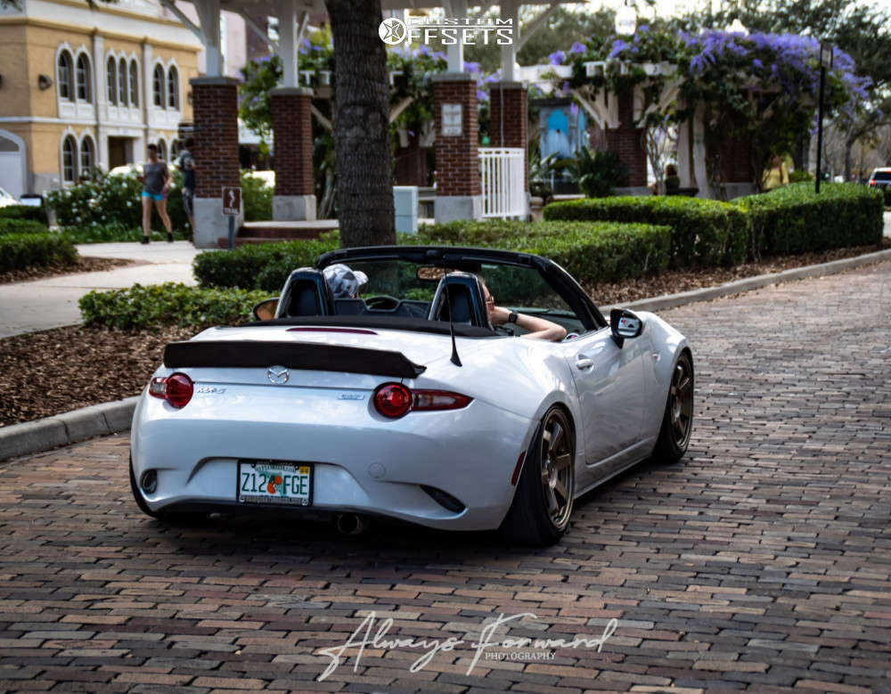 2017 Mazda MX-5 Miata with 17x8 35 AVID1 AV6 and 225/45R17 Hankook ...