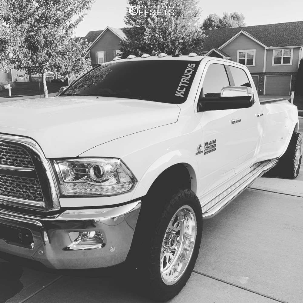 2018 Ram 3500 with 22x10 -25 Fuel Forged Ff45 and 285/55R22 Nitto Trail ...