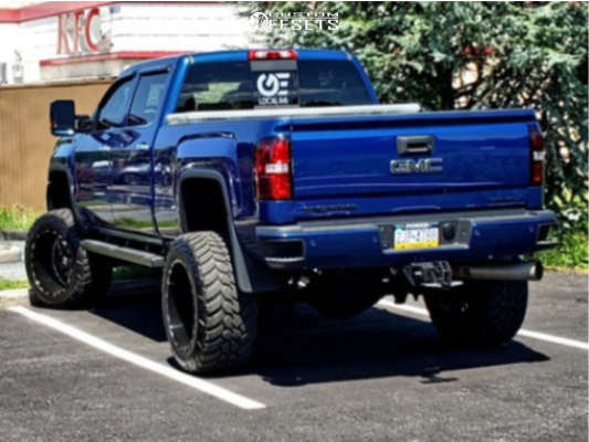 2016 GMC Sierra 2500 HD with 22x14 -76 TIS 544BM and 37/13.5R22 AMP Mud Terrain Attack Mt A and ...