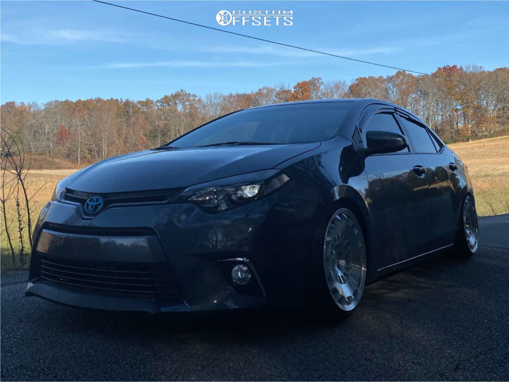 2015 Toyota Corolla with 18x9.5 25 Rotiform Ccv and 215/35R18 Achilles ...