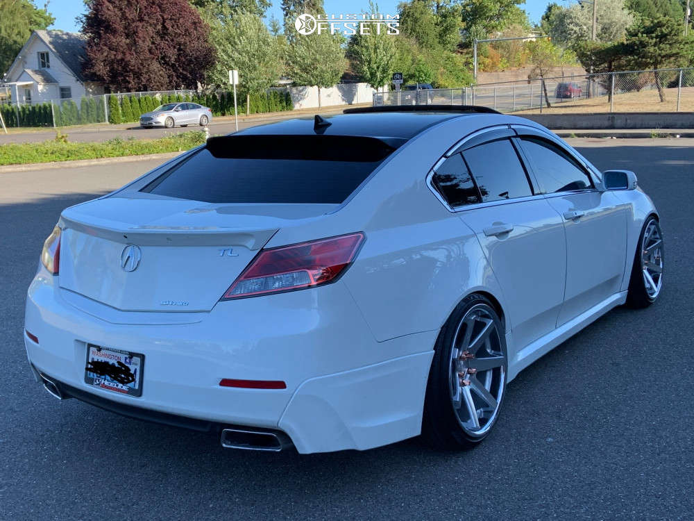 2013 Acura TL with 20x10.5 25 Ferrada FR1 and 225/35R20 Land Golden ...