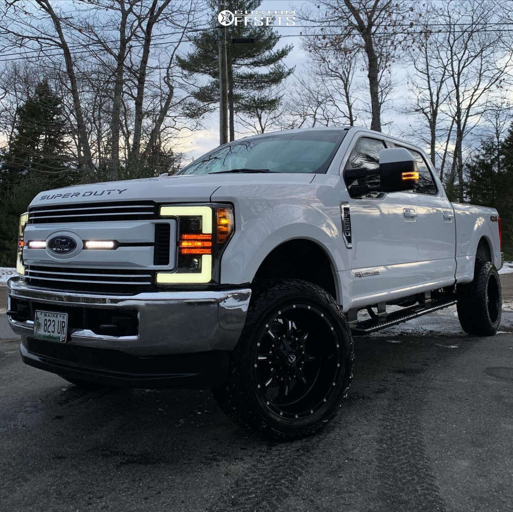 2018 Ford F-250 Super Duty with 20x10 -24 Fuel Krank and 35/12.5R20 ...