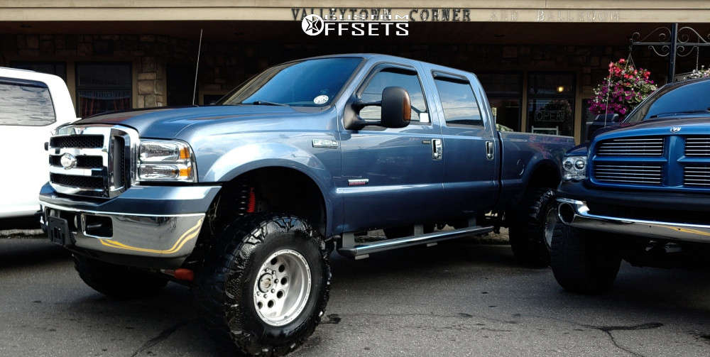 2005 Ford F-250 Super Duty with 17x10 -45 Pacer 185p Baja Champ and 37/ ...