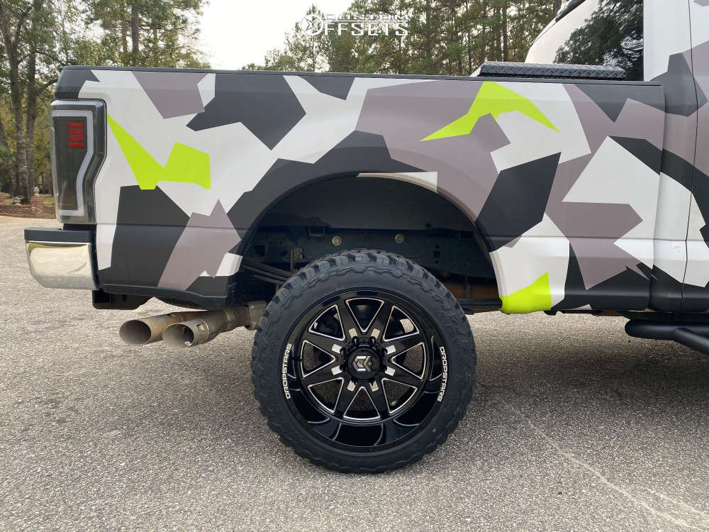 2017 Ford F-250 Super Duty with 22x12 -44 Dropstars 655bm and 33/12 ...