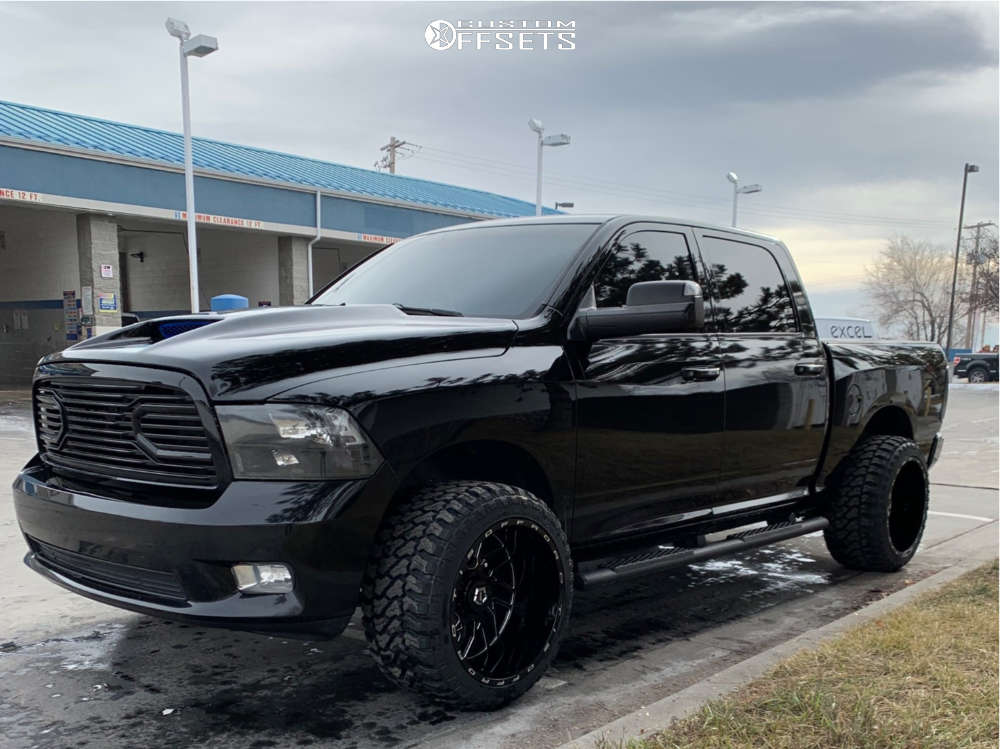 2012 Ram 1500 with 22x14 -76 TIS 544BM and 33/14.5R22 Fury Offroad ...
