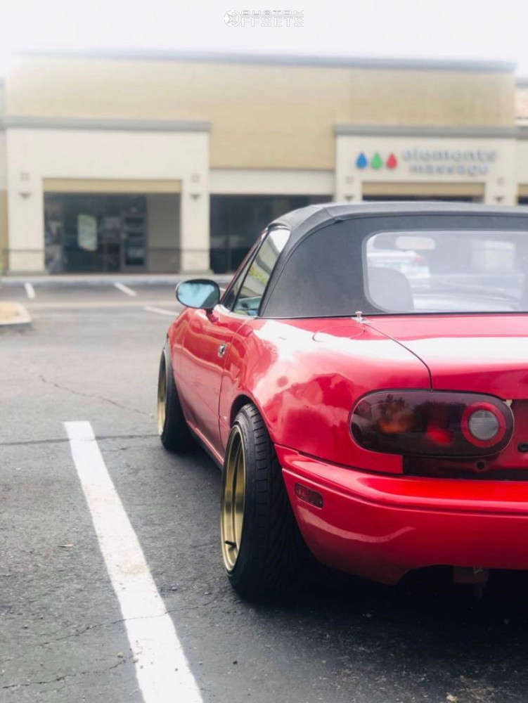 1990 Mazda Miata with 15x8 MST Time Attack and 195/45R15 Toyo Tires T1r ...