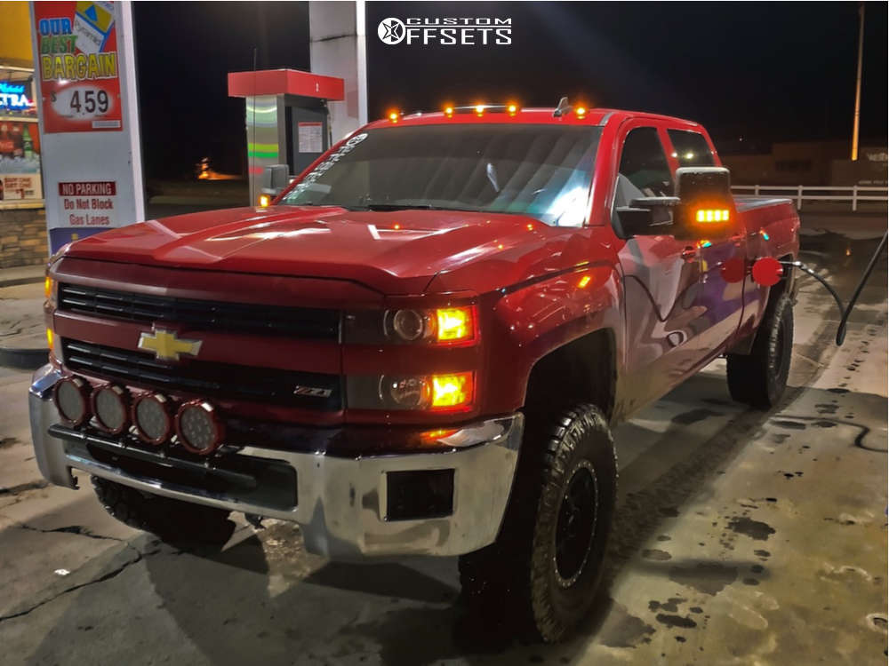 2015 Chevrolet Silverado 2500 HD with 17x8.5 0 Method Grid and 35/12 ...