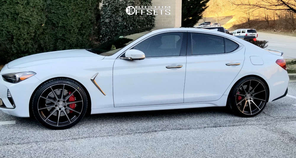 2019 Genesis G70 with 20x9 32 Vertini Rf1.3 and 245/35R20 Falken Azenis ...