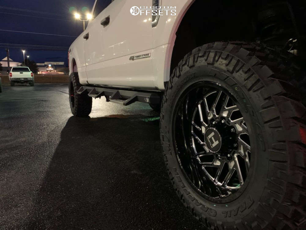2019 Ford F-250 Super Duty with 20x10 -19 Hostile Jigsaw and 35/12.5R20 ...