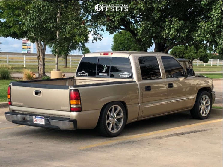 2005 GMC Sierra 1500 Classic with 20x8.5 10 KMC Slide and 255/40R20 ...