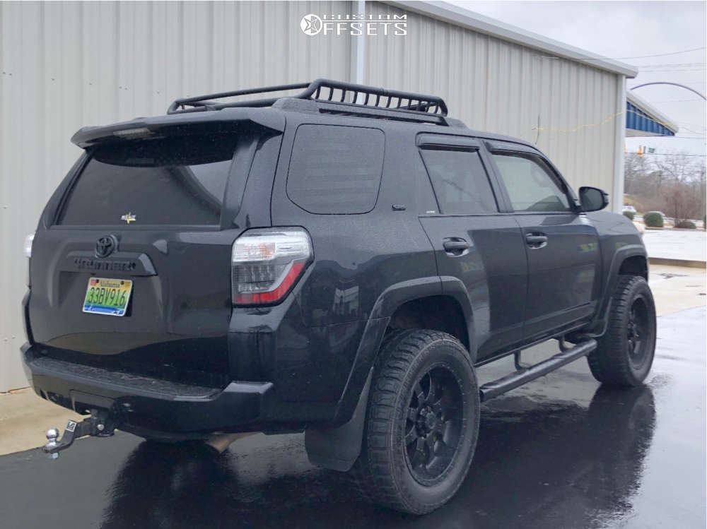 2015 Toyota 4Runner with 20x9 -12 Ultra Goliath and 33/12.5R20 ...