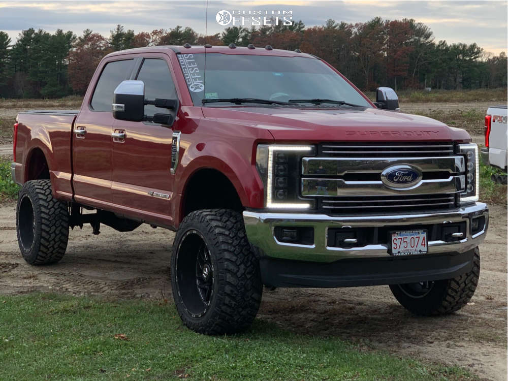 2017 Ford F-350 Super Duty with 22x12 -44 TIS 544BM and 35/12.5R22 ...