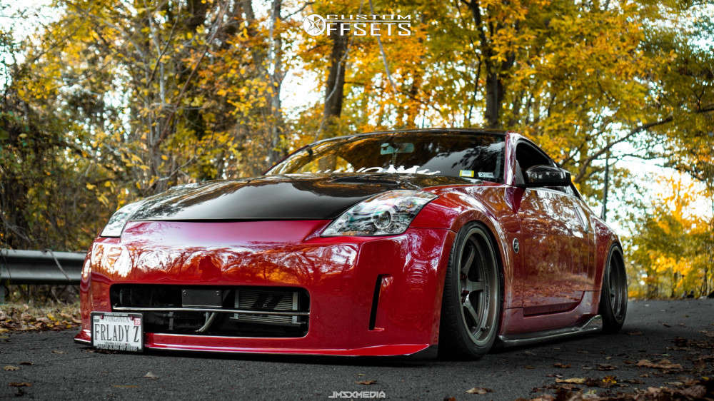 2007 Nissan 350Z with 18x9.5 10 Cosmis Racing XT-006R and 255/35R18 ...