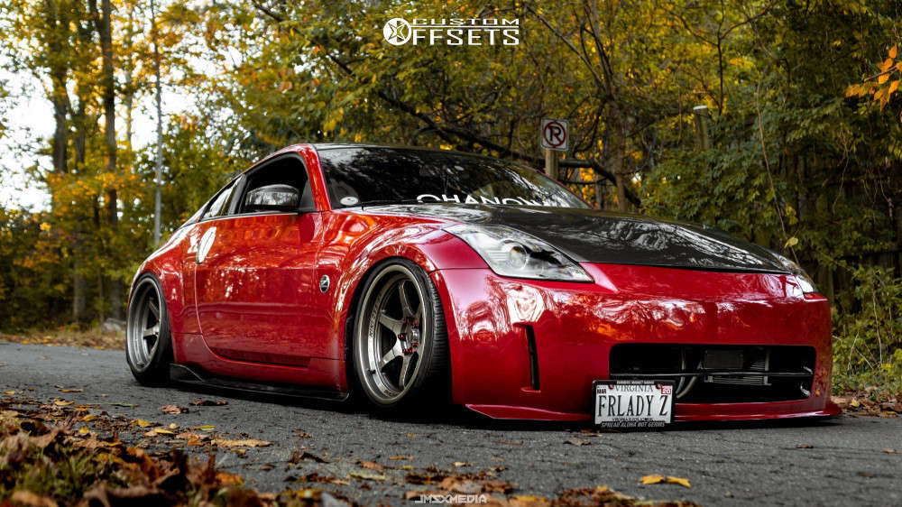 2007 Nissan 350Z with 18x9.5 10 Cosmis Racing XT-006R and 255/35R18 Hankook Ventus S1 Noble 2 ...