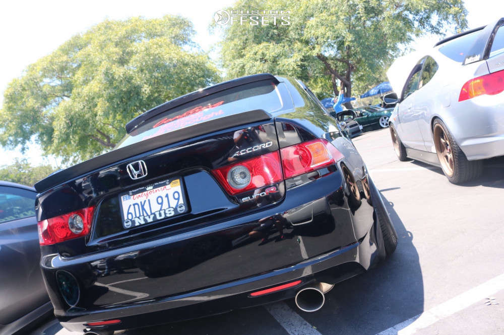 2008 Acura TSX with 18x9.5 15 Aodhan Ds01 and 215/35R18 Delinte Dh2 and ...