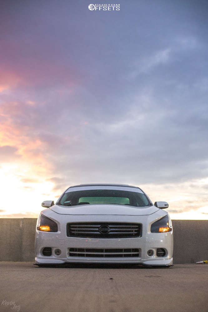 2013 Nissan Maxima with 20x10 35 Rohana Rc10 and 255/35R20 Falken Ziex ...