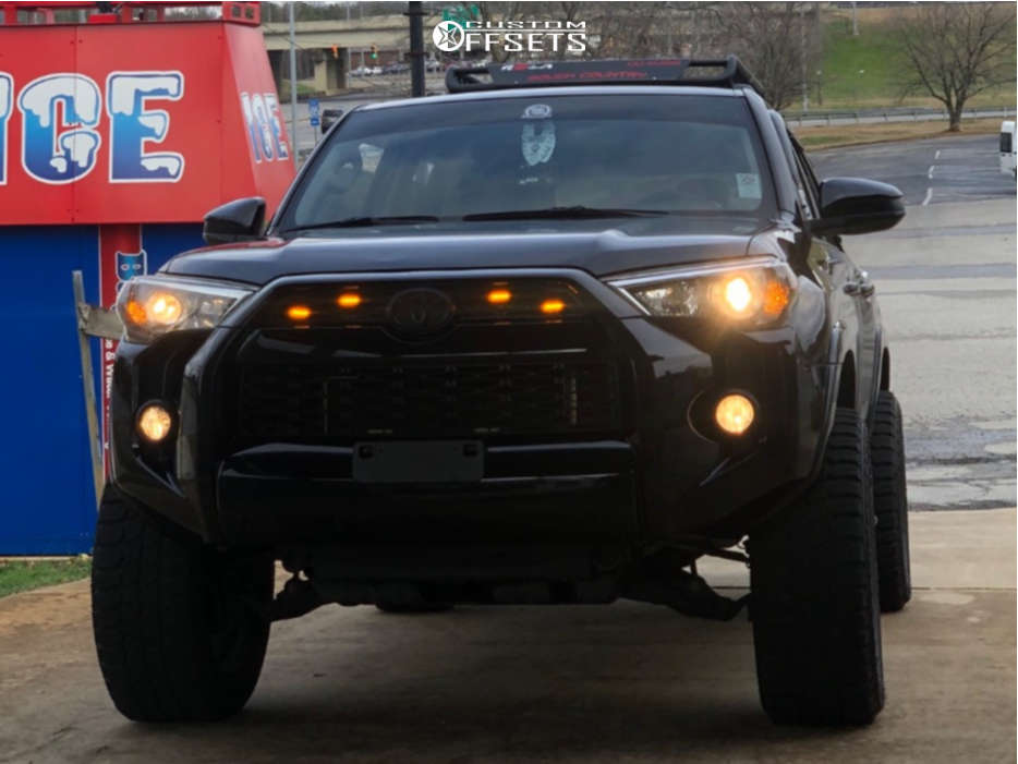 2015 Toyota 4Runner with 20x9 -17 Ultra Goliath and 33/12.5R20 ...