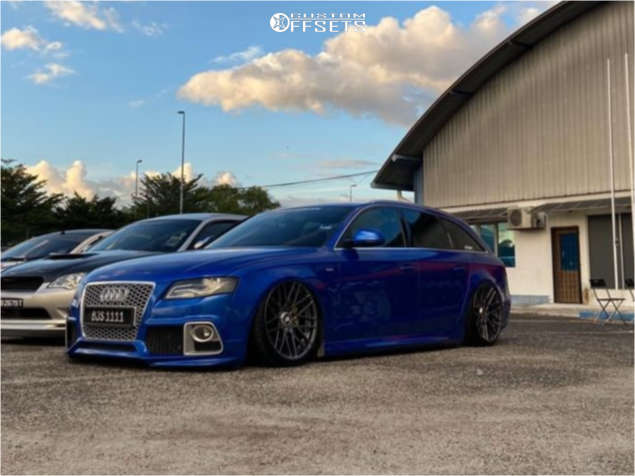 2008 Audi A4 with 20x10 35 Rotiform Rse and 235/35R20 Achilles Atr ...