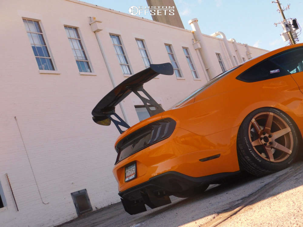 2018 Ford Mustang with 18x9.5 15 Cosmis Racing S1 and 235/40R18 ...