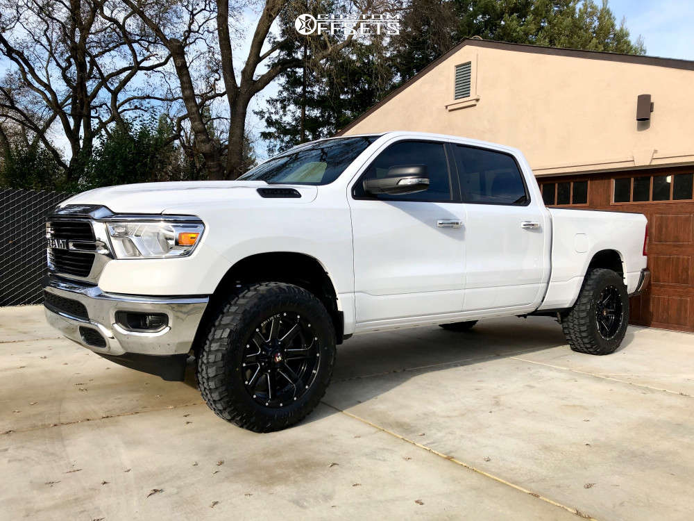 2019 Ram 1500 with 20x10 -19 Ballistic Rage and 35/12.5R20 Federal ...